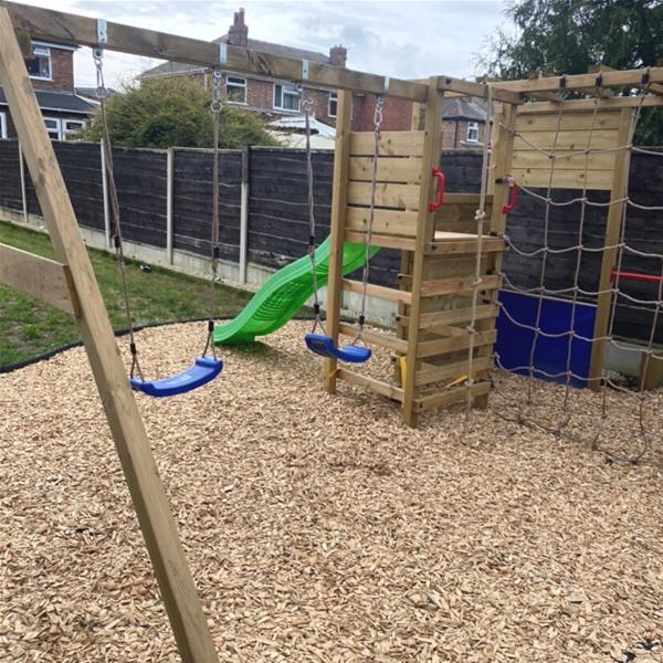 Softwood Play Bark Chippings | Bulk Bags | Gravelmaster
